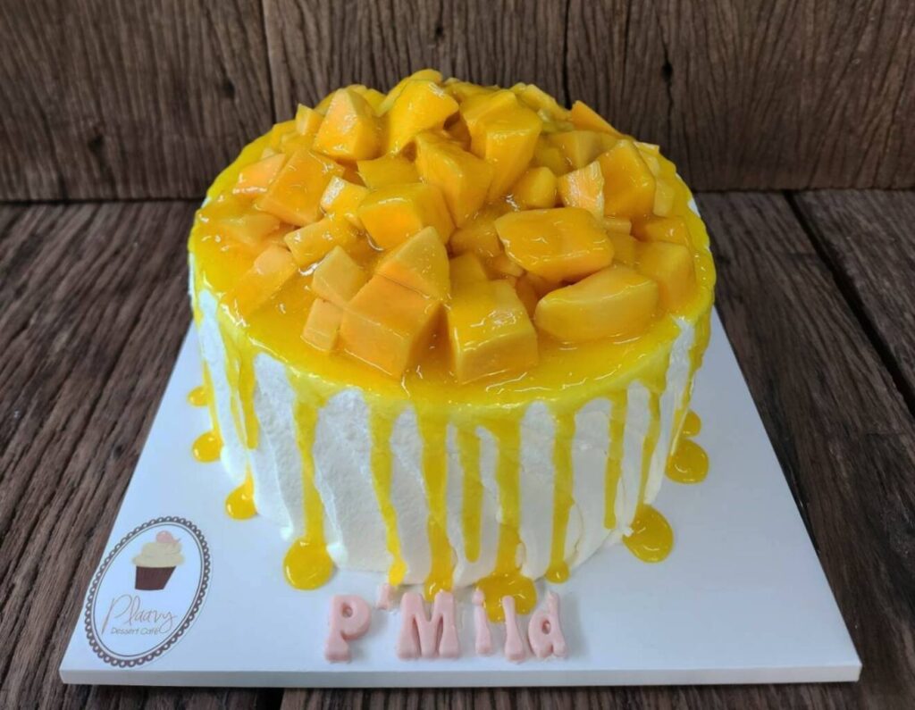 Mango & Sticky Rice Cake - Plaavy Dessert Café